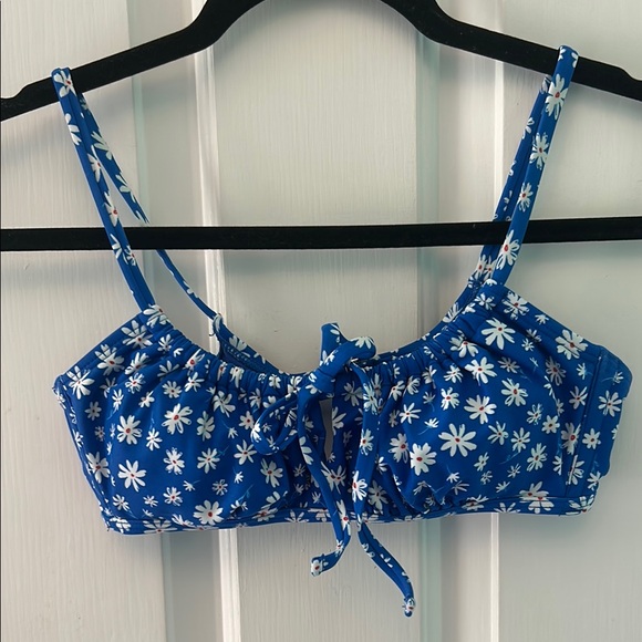 Target | Swim | Blue Floral Bikini Top Red White And Blue | Poshmark